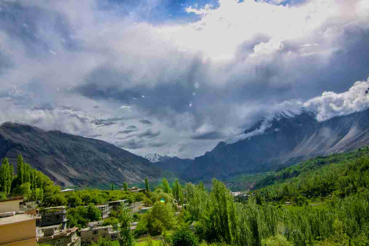 Hunza & Naltar Valley 5 Days Tour - Exploria.pk